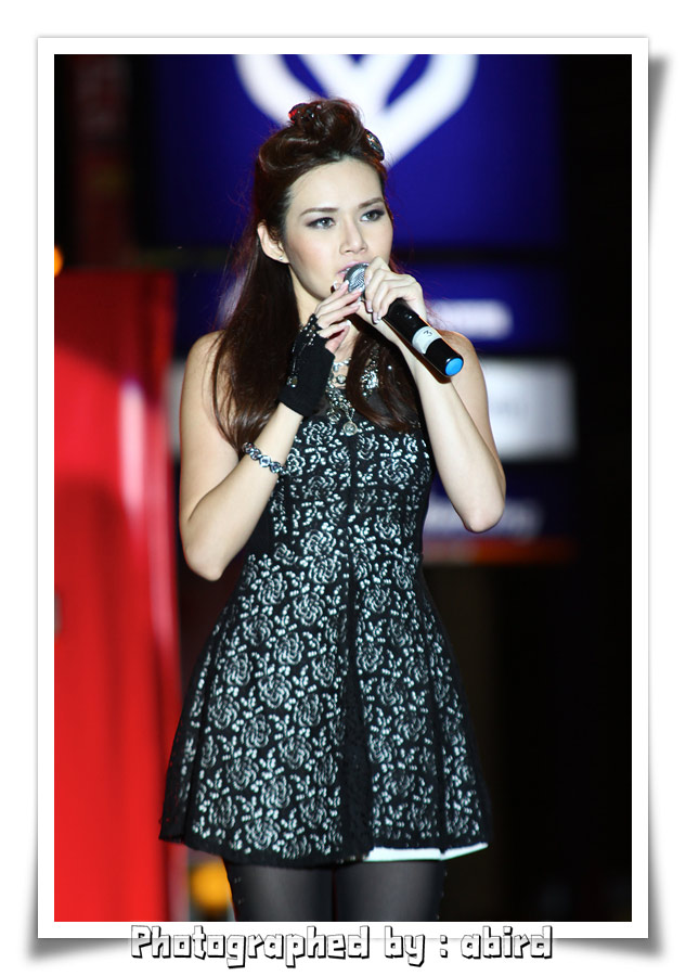 3 สาว BRAZIA หญิง,เบลล์,เจนนี่ [จากงานของบริษัท สยามทีวี จำกัด]