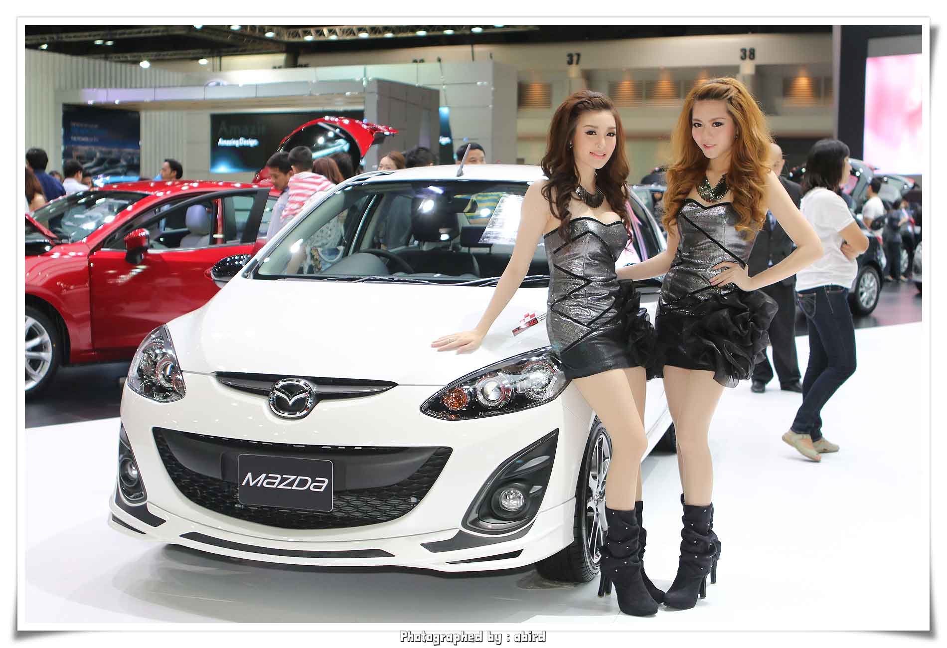 สาวๆ พริตตี้ในงาน Motor Show 2014