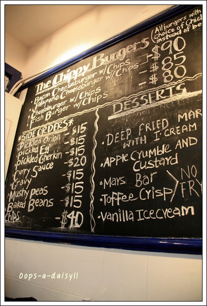 Fish & Chips ตำรับดั้งเดิมที่ The Chippy, Central
