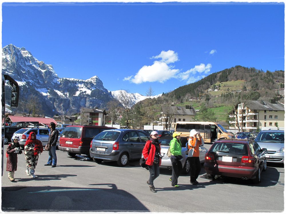 สัมผัสหิมะบน titlis ที่รัก*****