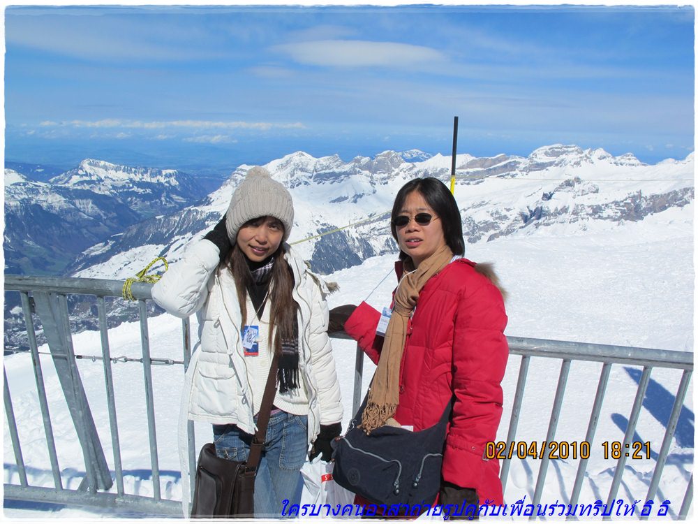 สัมผัสหิมะบน titlis ที่รัก*****