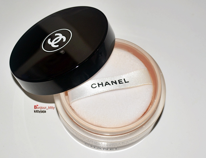 REVIEW>>CHANEL poudre universelle libre natural finish loose powder