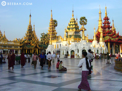 Bloggang.com : beebah - แอร์เอเชียบินย่างกุ้งแล้ว! เอาบันทึกการเดินทาง ...