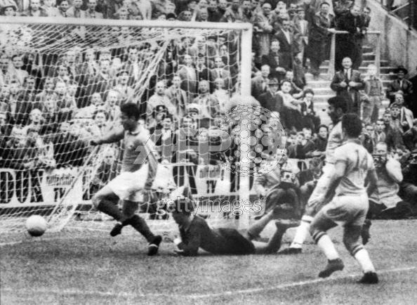 Bloggang.com : ล่องแม่ปิง : บอลโลกครั้งที่ 5 ที่สวิต 1954