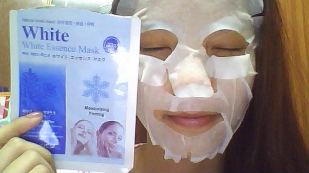 Bloggang.com : BunGZaJa : Review : BIZANNE White Essence Mask มาส์กหน้า ...