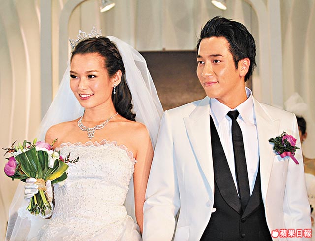 HK Weekly Vol 346 : . เจ๋งจริง ดังจริง ชั่วโมงนี้ ต้องเธอคนนี้ . SHEREN ...