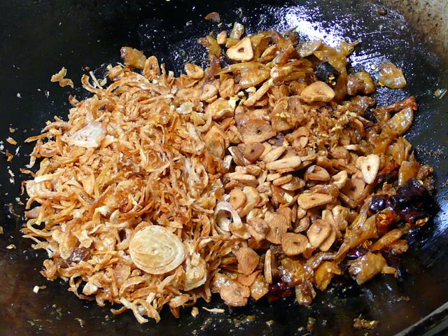 BlogGang.com : : swin - น้ำพริกกุ้งเสียบสูตรพม่า (Balachaung)