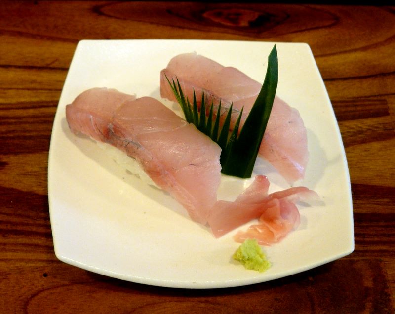 ซูชิ ซาซิมิ ราคาถูกมากๆ ที่เมืองโฮจิมินส์ เวียดนาม