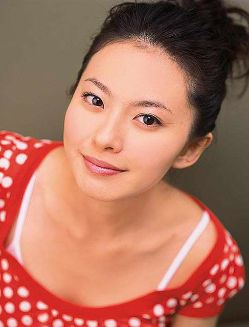 Vol 25 : อดีตนางเอกสาวใจเพชร ... Jacqueline Law หลอฮุ่ยเจียน