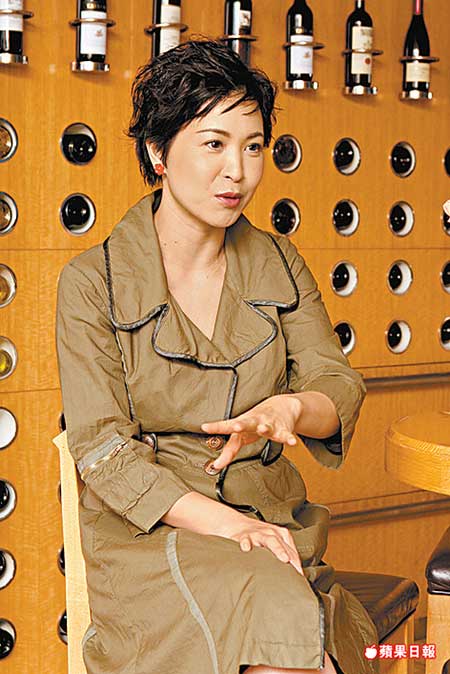 HK Weekly Vol 82 : Halina Tam ถันเสี่ยวหวัน โชว์หุ่นอีกครั้ง + Andy Hui ...