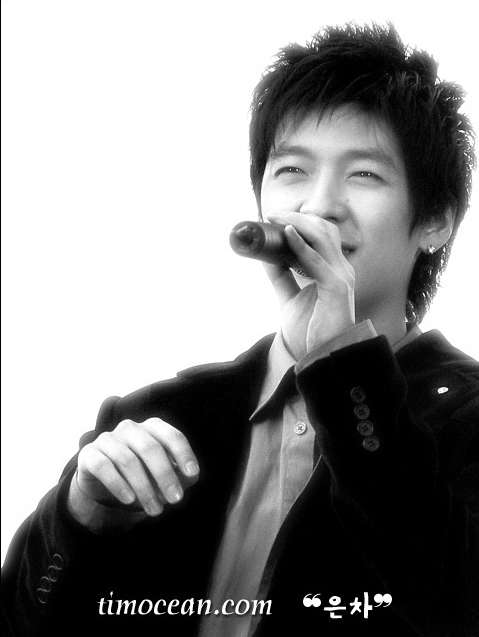 Tim หรือ ฮวังยองมิน (นักร้องหนุ่มหล่อแห่งเกาหลี)