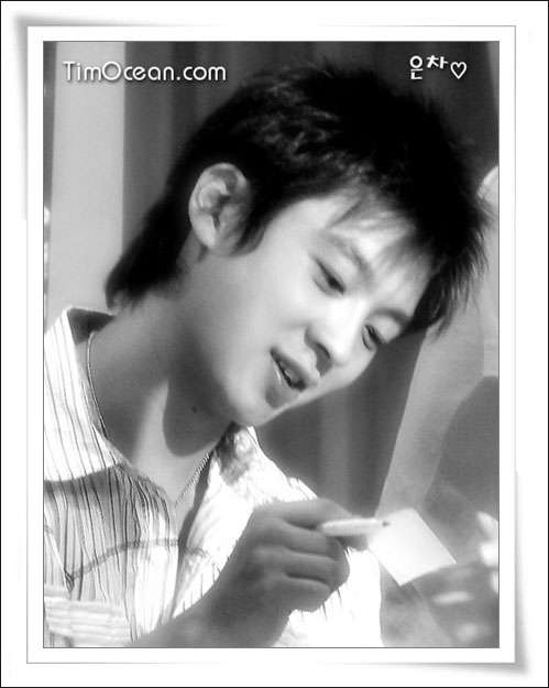 Tim หรือ ฮวังยองมิน (นักร้องหนุ่มหล่อแห่งเกาหลี)