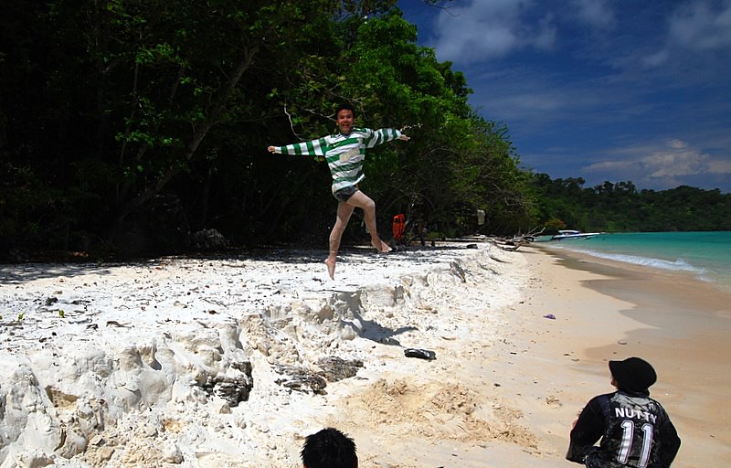 Koh Rok (bright burn and beautiful)