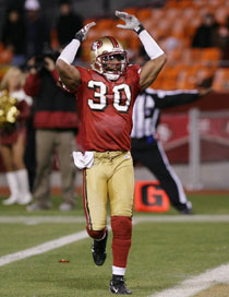 ESPN.com : 49ers ต่อสัญญากับ Donald Strickland ออกไป 1 ปี