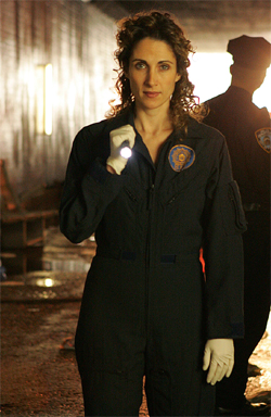 [CSI : New York] Stella Bonasera ฉันจะหลับตา....อธิษฐานขอดาว