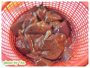 Buta no Kanzoo to Nira itame ตับหมูผัดใบกุ่ยฉ่าย