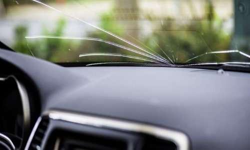 Is it Safe to Drive with a Cracked Windshield?