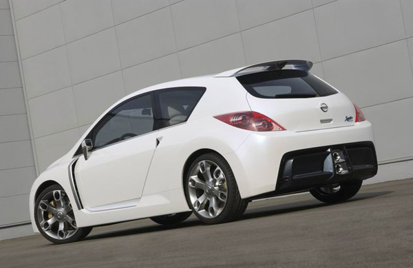 BlogGang.com : : jetmom3425 : Nissan Tida 3 door : Nismo Concept