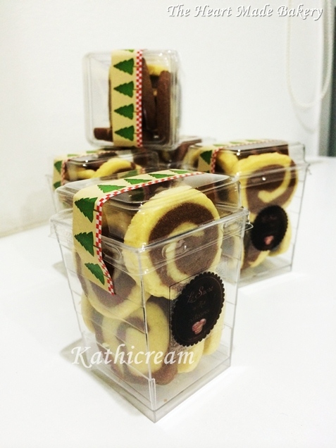 Idea เก๋ๆของขวัญเล็กๆ ทำแจกได้ ทำขายเลิศ! 'Yours' - Duo Butter Cookies