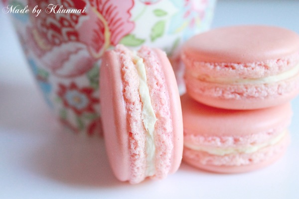 Lychee Macarons มากาฮองรสลิ้นจี่