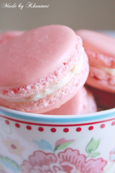Lychee Macarons มากาฮองรสลิ้นจี่