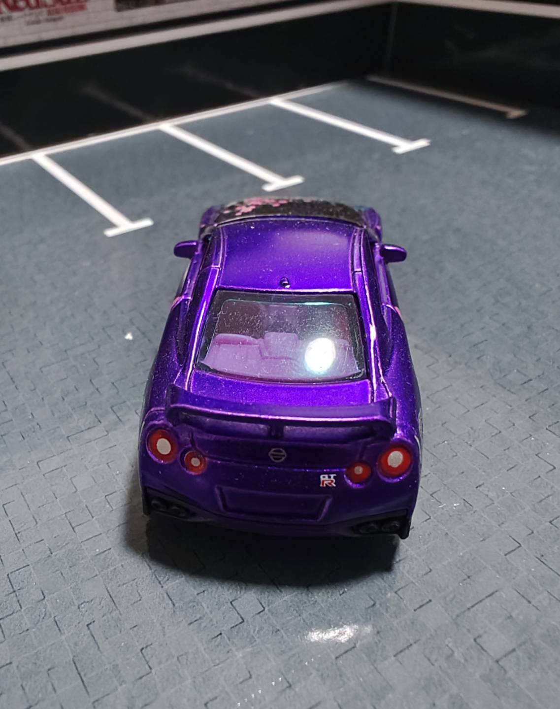 Nissan GT-R R35 Sakura Blistien (Majorette)