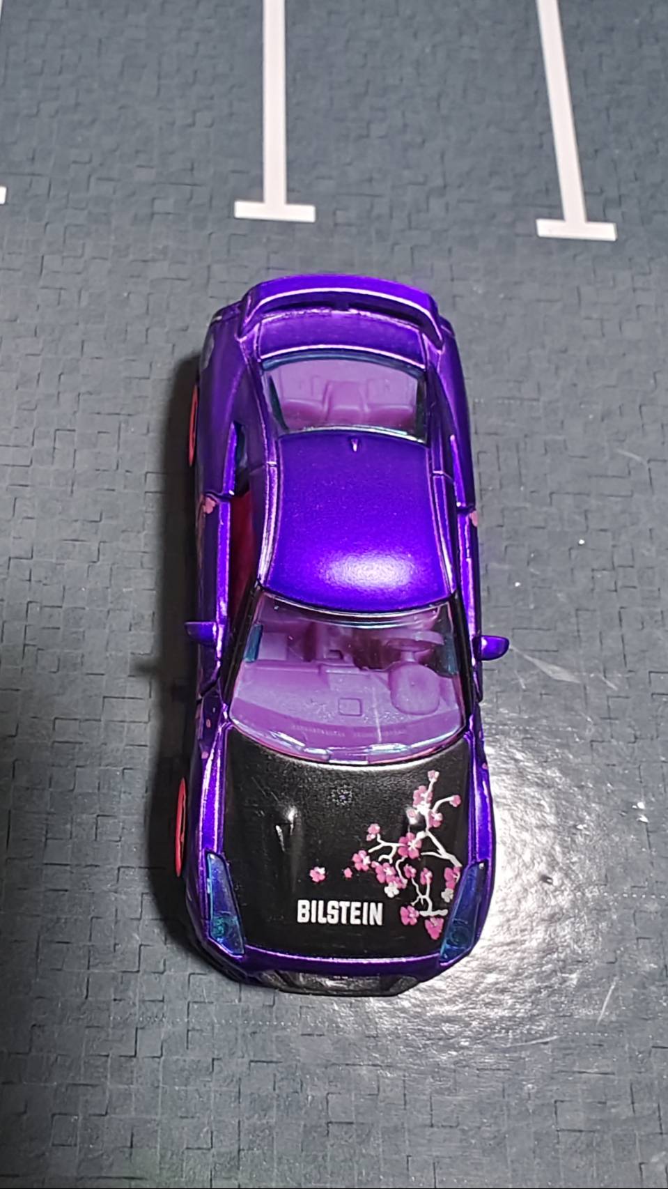 Nissan GT-R R35 Sakura Blistien (Majorette)