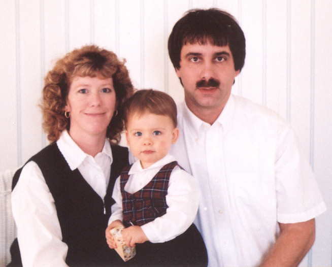 Awkward Family Photos - Mike Bender and Doug Chernack