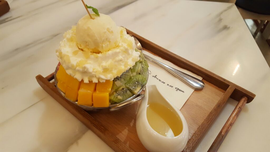 Make Me Mango - Mango Cafe ร้านสไตล์น่ารัก เน้นหนักมะม่วง @ ท่าเตียน