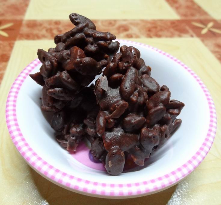 Choco-Pop and White choc with Pink Heart