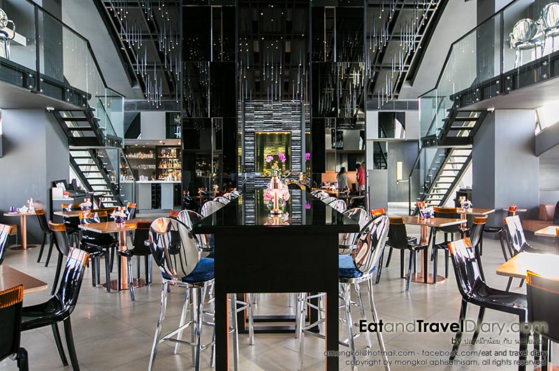 Bloggang.com : ปลาหมึกน้อยกับนายโอเลี้ยง : Vertigo TOO ดินเนอร์ใน ...