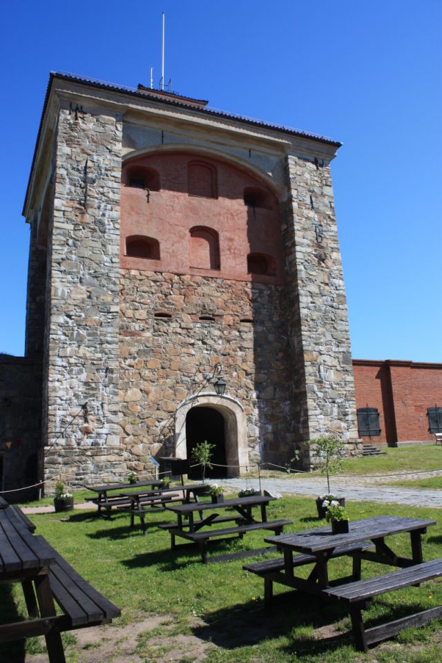 Bloggang.com : luvreise : แบกเป้ ลุยเดี่ยวฯ วันที่ 87 ป้อมกลางทะเล ...