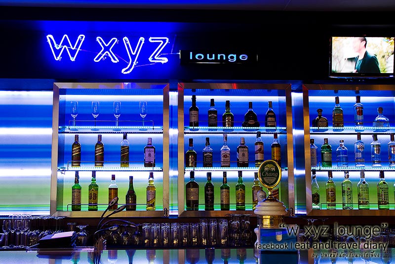 Bloggang.com : ปลาหมึกน้อยกับนายโอเลี้ยง : ชิลๆ ที่ w xyz bar @ aloft ...