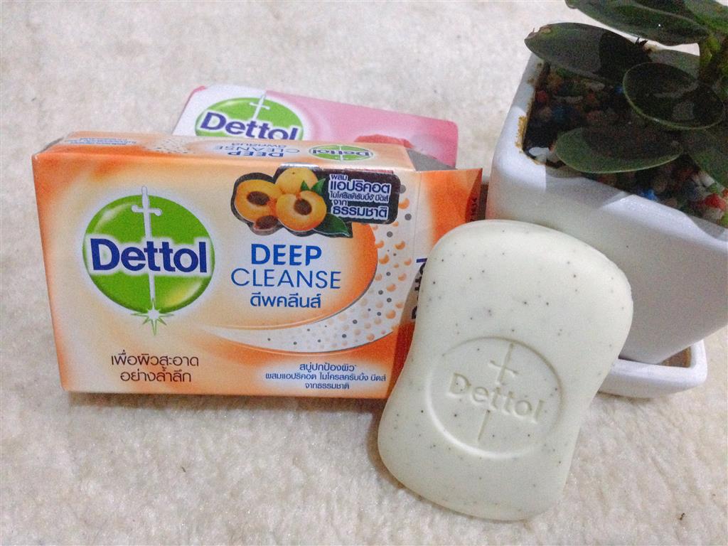 สบู่สครับแอปริคอต เดทตอล ดีพคลีนส์ (Dettol Deep Cleanse Soap )