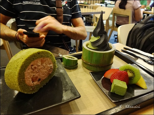 74 : เค้กและไอศครีมร้านโปรดกับ Kyoto Lifestyle Cafe : Kyo Roll En (เกีย ...