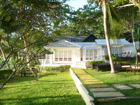 Bloggang.com : รองเท้าส้นเข็ม : Lima Coco Resort อ่าวพร้าว-เกาะเสม็ด