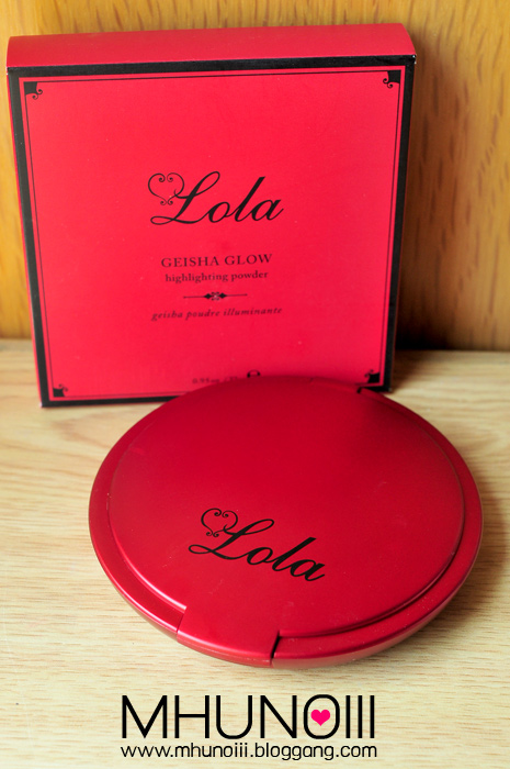 Bloggang.com : SaRaY - Color Swatch : Lola Geisha Glow Collection แป้ง ...