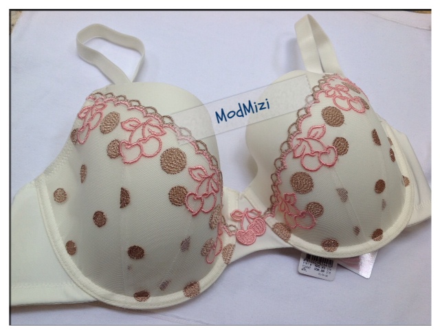 เปิดกล่องชุดชั้นในใหม่ คอลเลคชั่นสุดกรี๊ด... Must Have จาก Wacoal สวยๆ ...