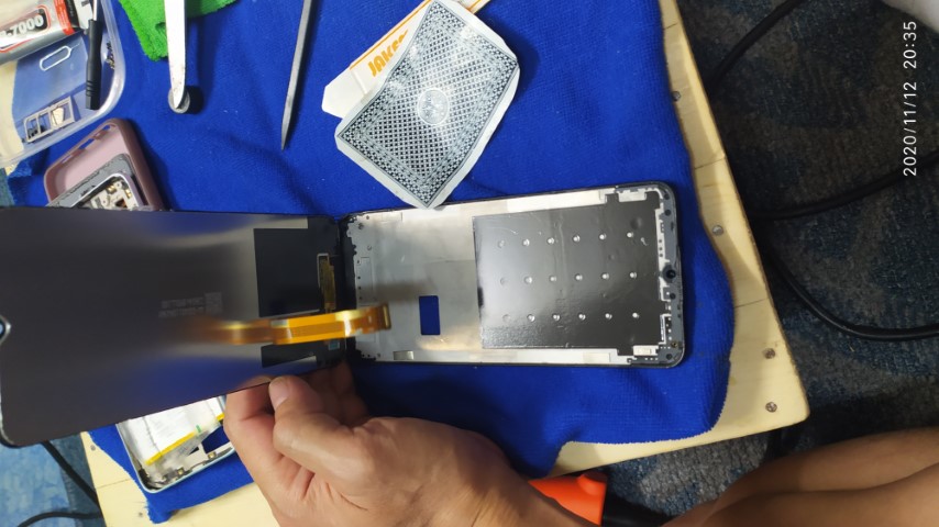 เปลี่ยนจอ oppo a9 2020 model cph1937