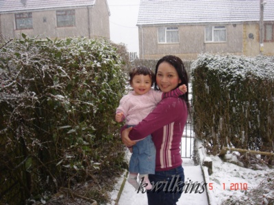 ปีใหม่นี้ตามหนูจ๋าไปดู Sunset in Aberavon Beach ต่อด้วย Snow in Cymmer
