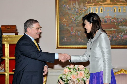 156. ภาพกิจกรรมและงานของ ท่านนายกรัฐมนตรี ยิ่งลักษณ์ ชินวัตร วัน ...