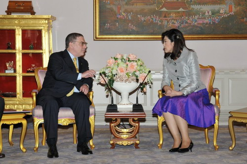 156. ภาพกิจกรรมและงานของ ท่านนายกรัฐมนตรี ยิ่งลักษณ์ ชินวัตร วัน ...