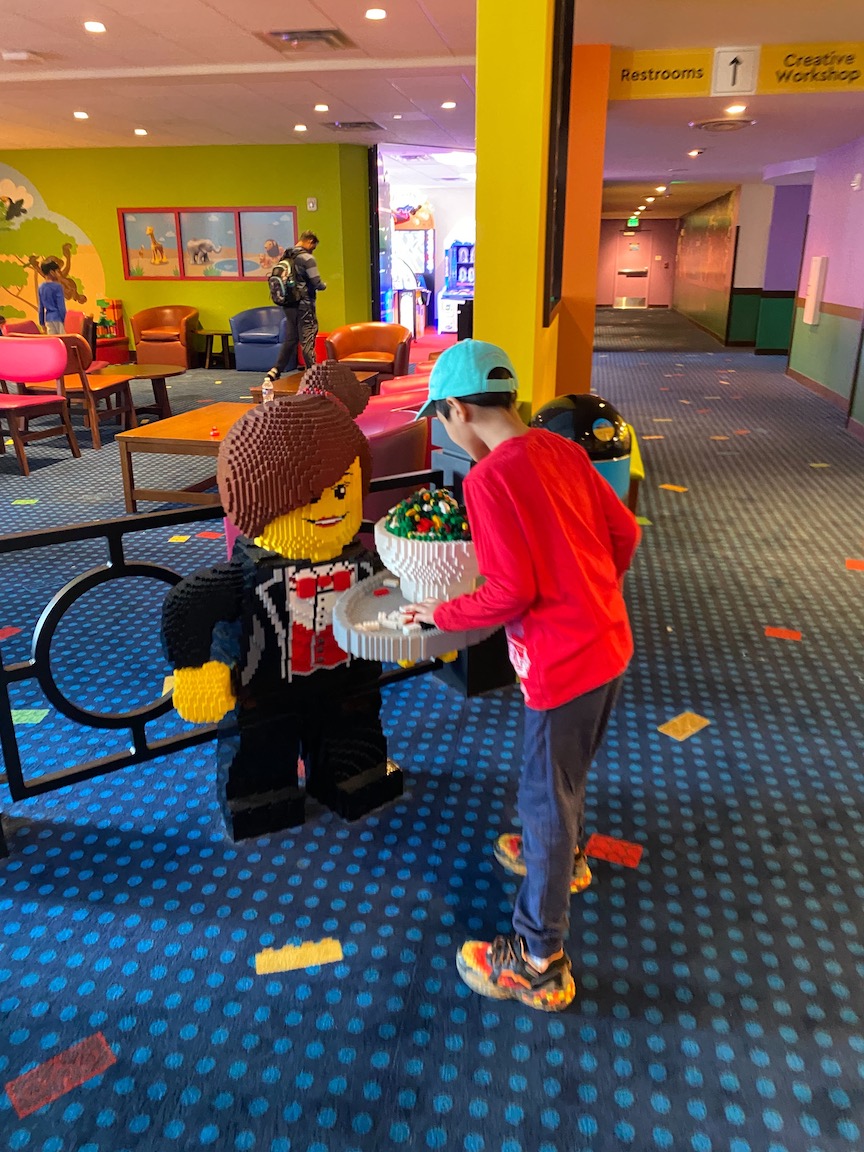 LEGOLAND NEW YORK RESORT Legoland New York 2022 Tour & Review with The ...