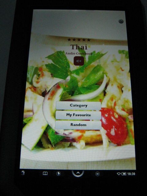 นำเสนอภาพของ NOOK COLOR หลัง ROOT เป็น PC Tablet