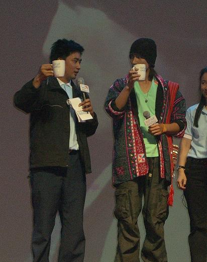 BlogGang.com : : เสี่ยวลี่ : "For The Children With Jerry Yan" กับแกงค์ ...