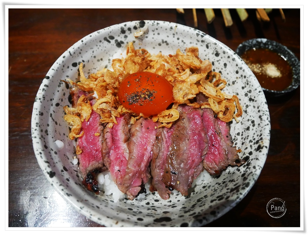 รีวิว ฉัน: Chunn : ข้าวหน้าเนื้อนุ่มๆ