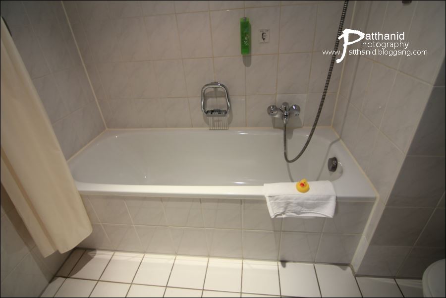 NETHERLANDS :: มาราธอนทริปตอนที่ 5 Movenpick Voorburg Hotel at Dan Hagg
