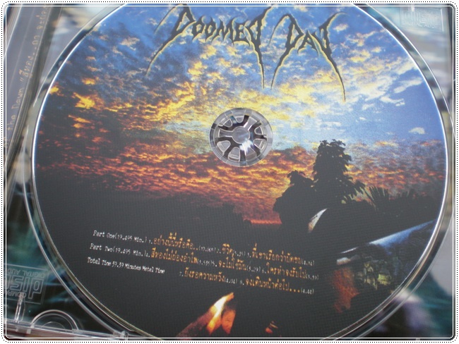 Doomed dayII " สีทอง.. ฤา จะผ่องอำไพ ! " : สมศักดิ์ แก้วทิตย์