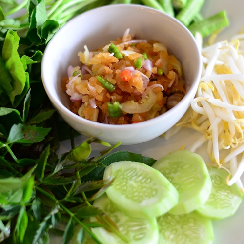 ทับทิมกรอบ วัชรพล ชิมของคาวของหวานแบบไทยๆ