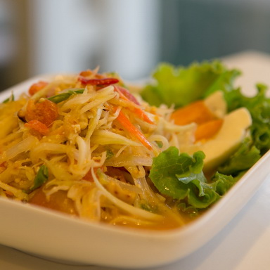 นั่งสบายหายหิว อร่อยชิลล์ๆ สไตล์ฟิวชัน